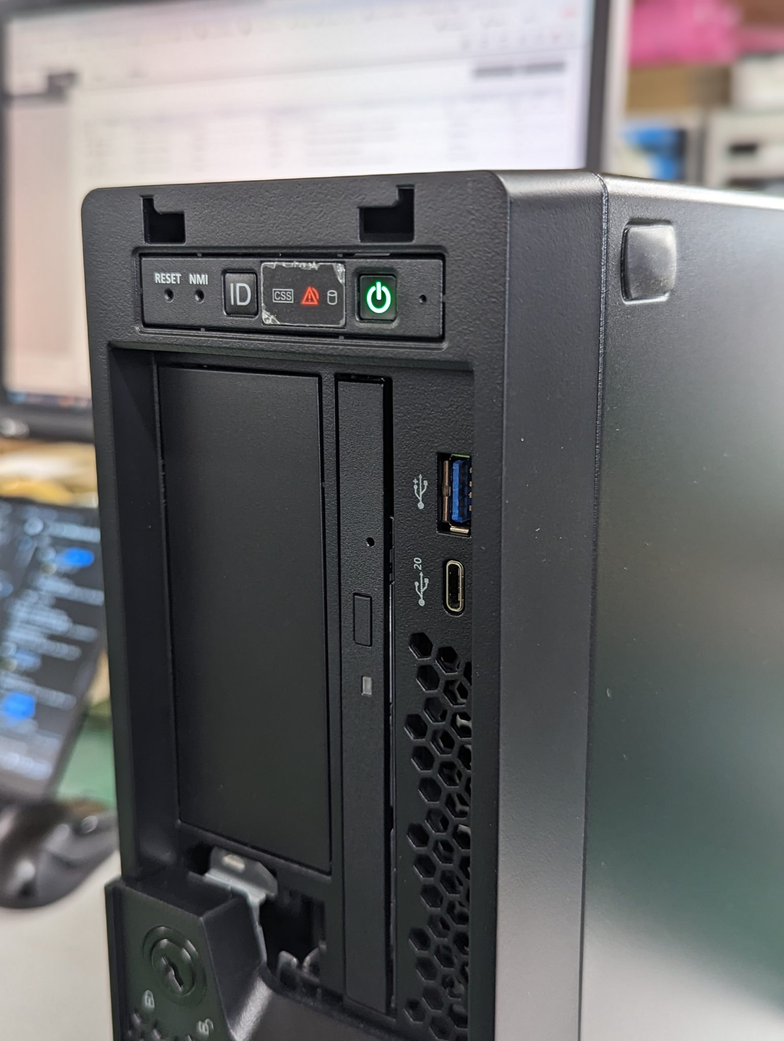 【不具合情報がすぐに分かる】PRIMERGYはサーバー運用前にiRMCを有効化しましょう！ | OTTOSERVER "TECH" Blog